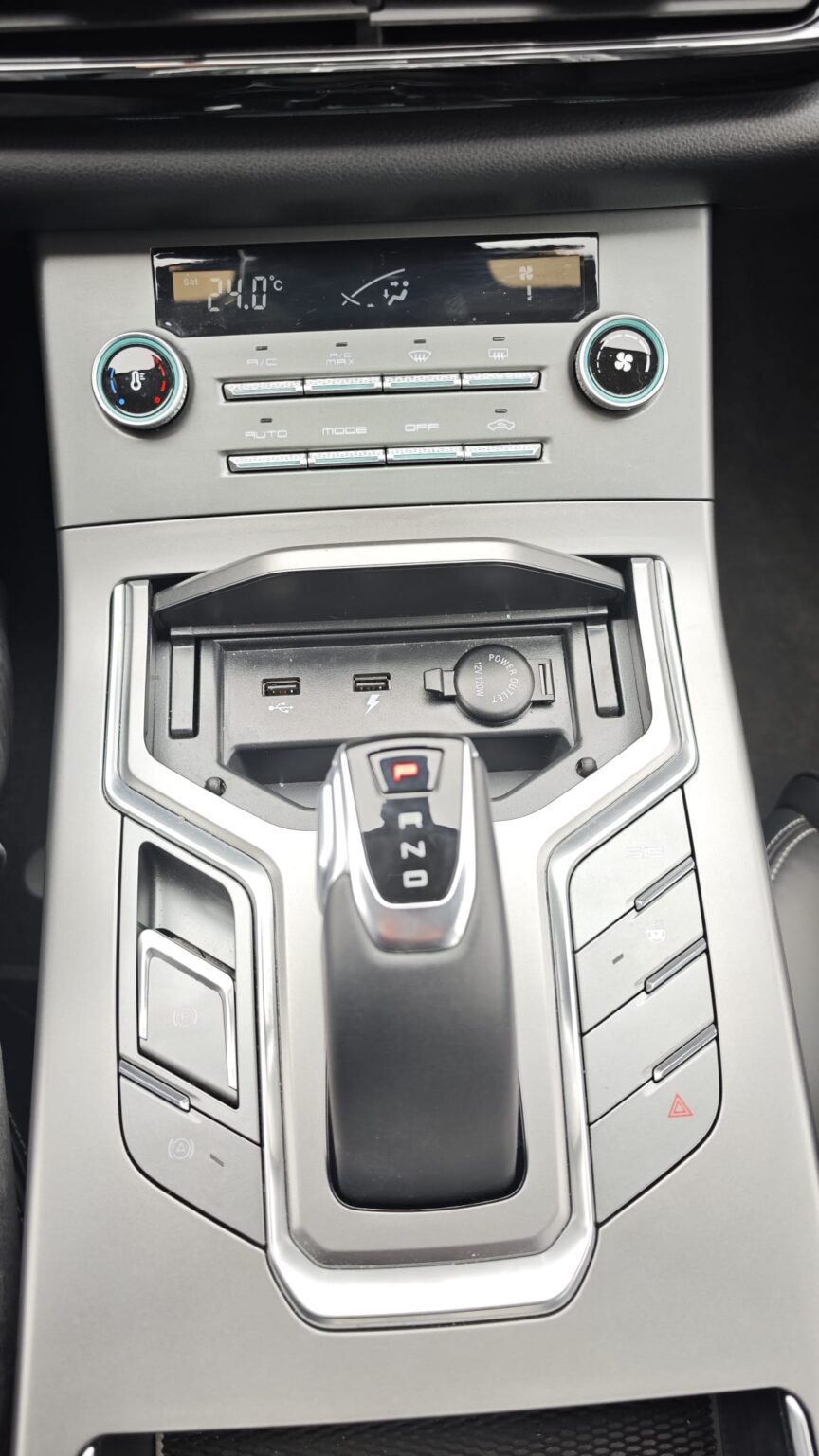 JMEV ELIGHT , FULL ELECTRICA ,BATERIE 49 kWh AUTOMATA , AUTONOMIE 470 ...