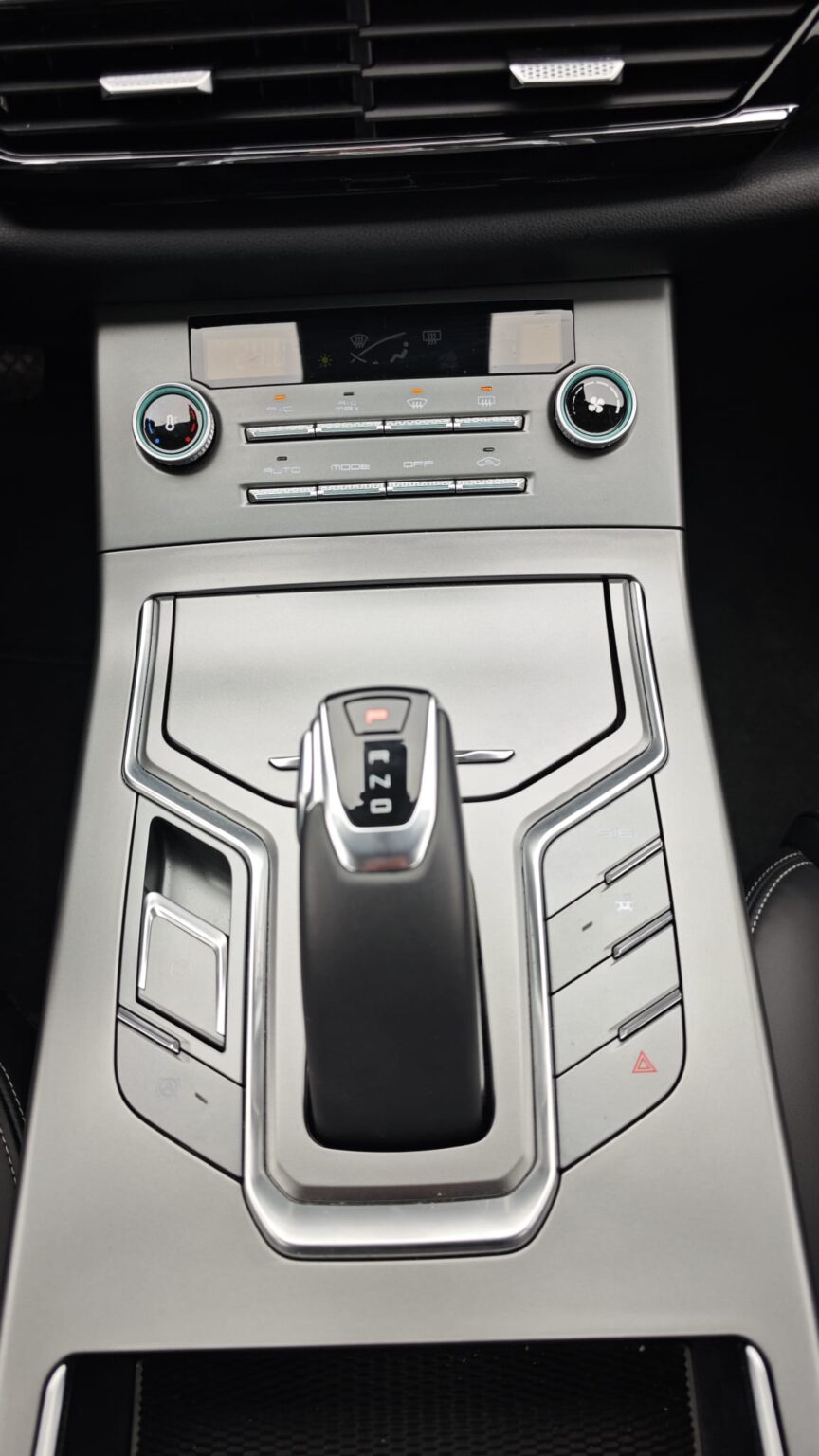 JMEV ELIGHT , FULL ELECTRICA ,BATERIE 49 kWh AUTOMATA , AUTONOMIE 470 ...